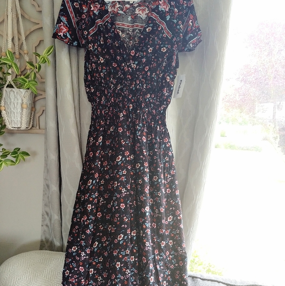 Kindred | Dresses | Kindred Boho Floral Long Dress Nwt | Poshmark